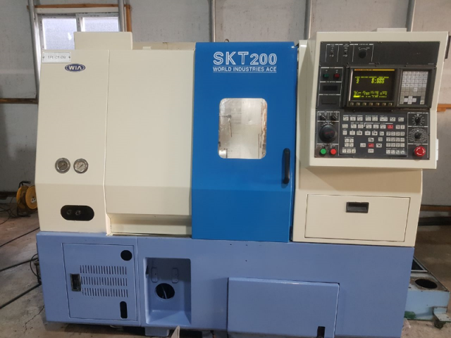 위아8인치CNC선반 SKT-200 위아(현대위아) 심압대