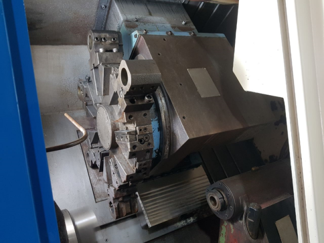 위아8인치CNC선반 SKT-200 위아(현대위아) 심압대