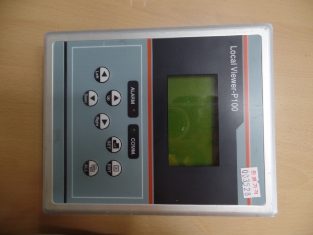 SYSWORK FFU CONROLLER IN:DC5V 1A LOCAL VIEWER-P100 SYSWORK LOCAL VIEWER-P100