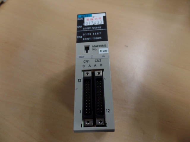 OMRON INPUT OUTPUT C200H-MD501 OMRON INPUT : 5VDC 3.5MA OUTPUT : 5VDC 36MA/POINT 560MA/UNIT