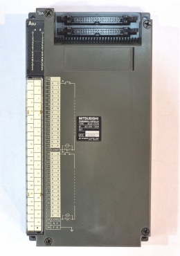 MITSUBISHI PROGRAMMABLE CONTROLLER AOJ2-E32A IN AC100V 10mA