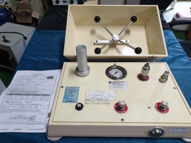 압력교정계측시스템,Pneumatic Pressure Balance, Pressurements FA · 로봇 · 제어 : 유량/압력계