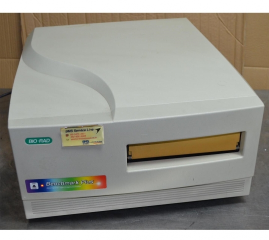 BIO RAD Benchmark Plus micoplate spectrophotometer BIO RAD Benchmark ...