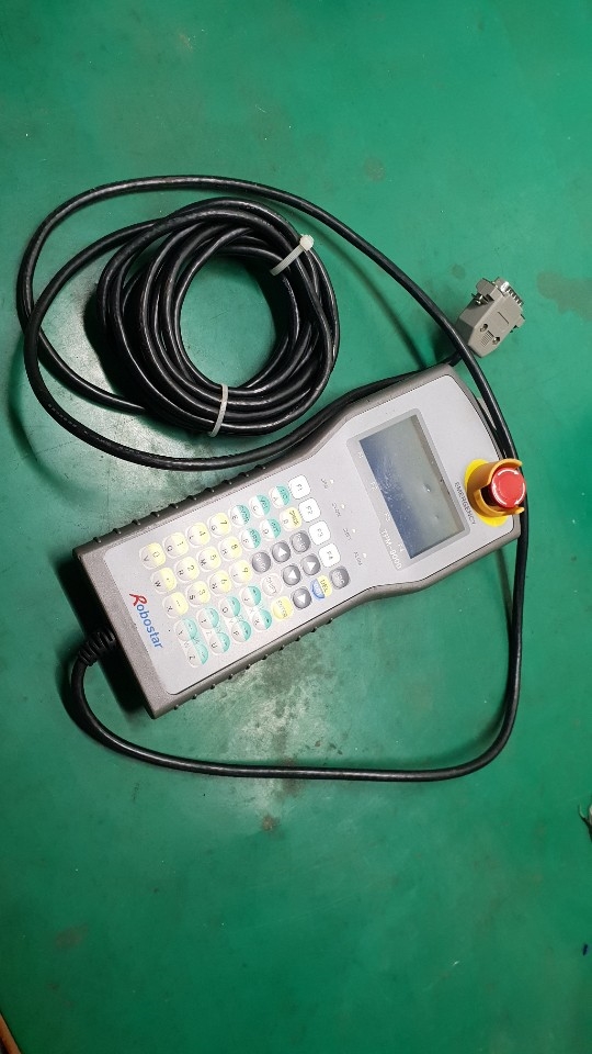ROBOSTAR RTM-9000T-05-NC / TEACH PENDANT ROBOSTAR RTM-9000T-05-NC ...