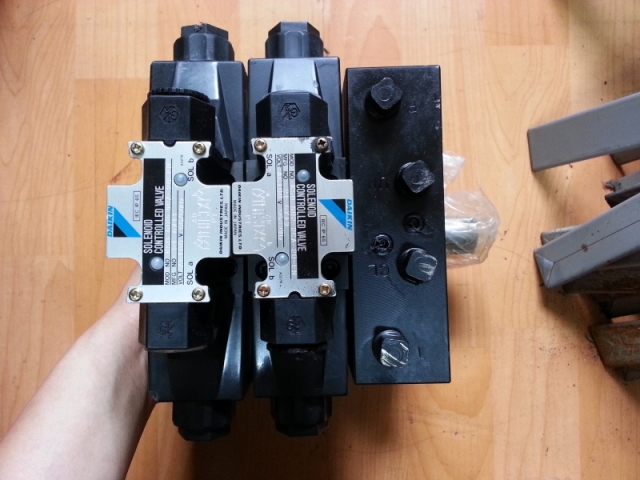 DAIKIN Positioning motor/포지셔닝모터 [EDM116B-2R2-2-20-801] 유공압 · 화학 · 플랜트 ...