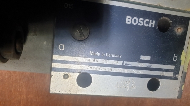 BOSCH [0 810 001 408][0810001408] 유공압 · 화학 · 플랜트 : 유공압부품