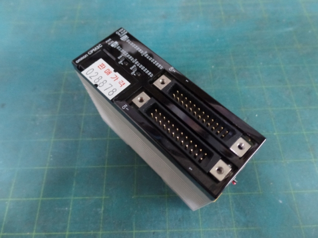 OMRON#TAB#PROGRAMMABLE CONTROLLER#TAB#CPM2C-32CDTC-D OMRON SOURCE:24V ...