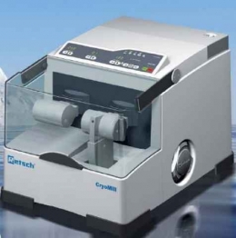 Cryo Mill Retsch 385 X 370 X 570 mm / 46kg